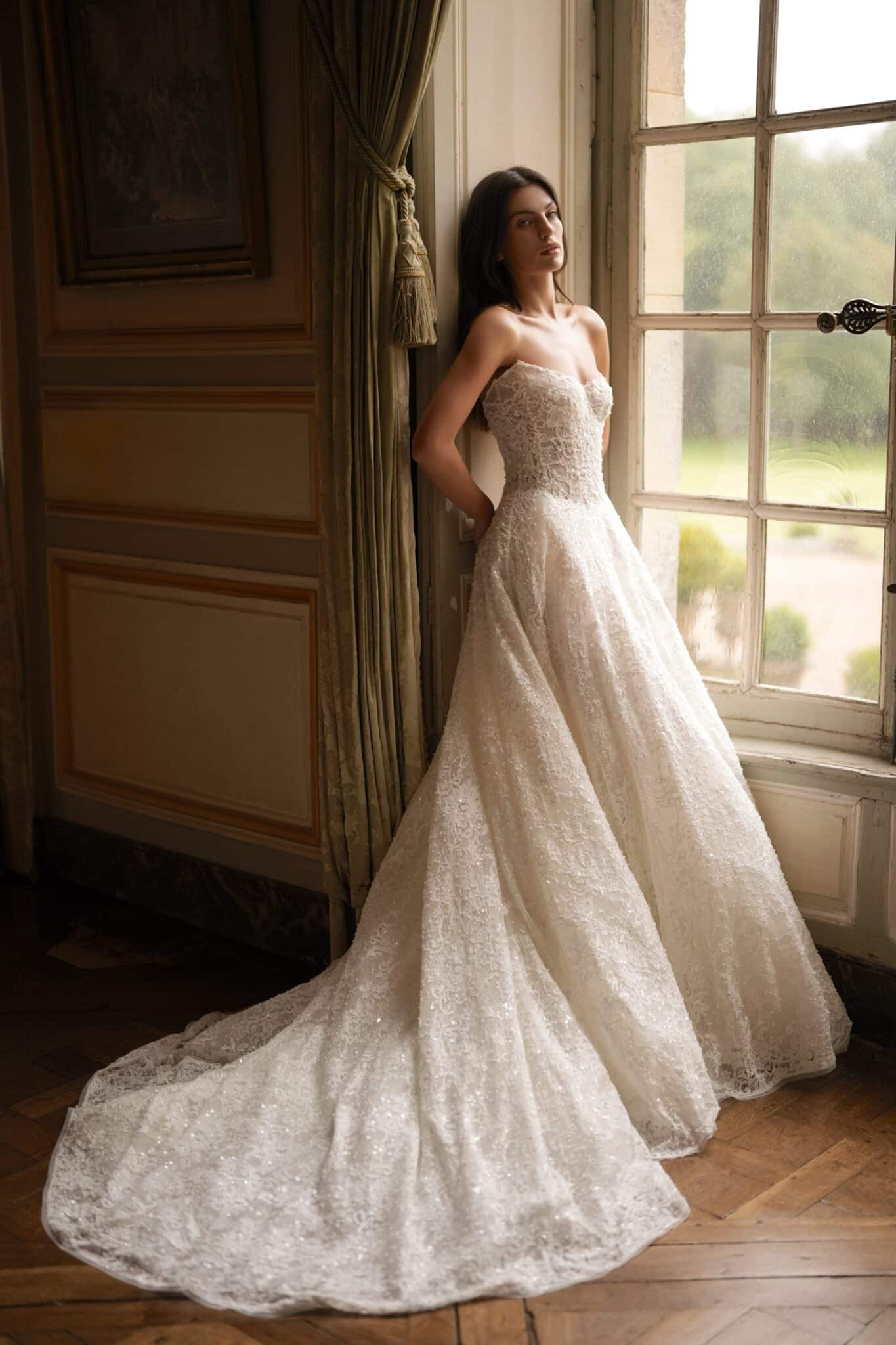 Claire - LEE PETRA GREBENAU