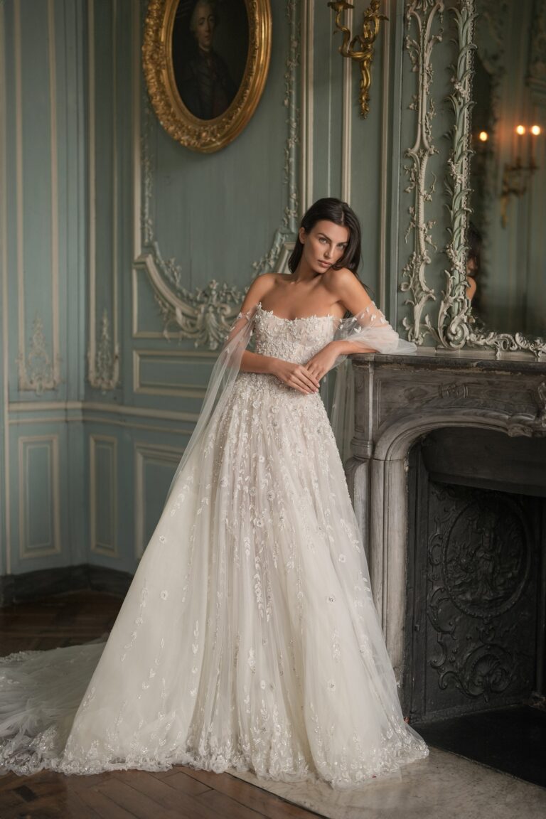 Eloise - Elegant Wedding Dress | Lee Petra Grebenau
