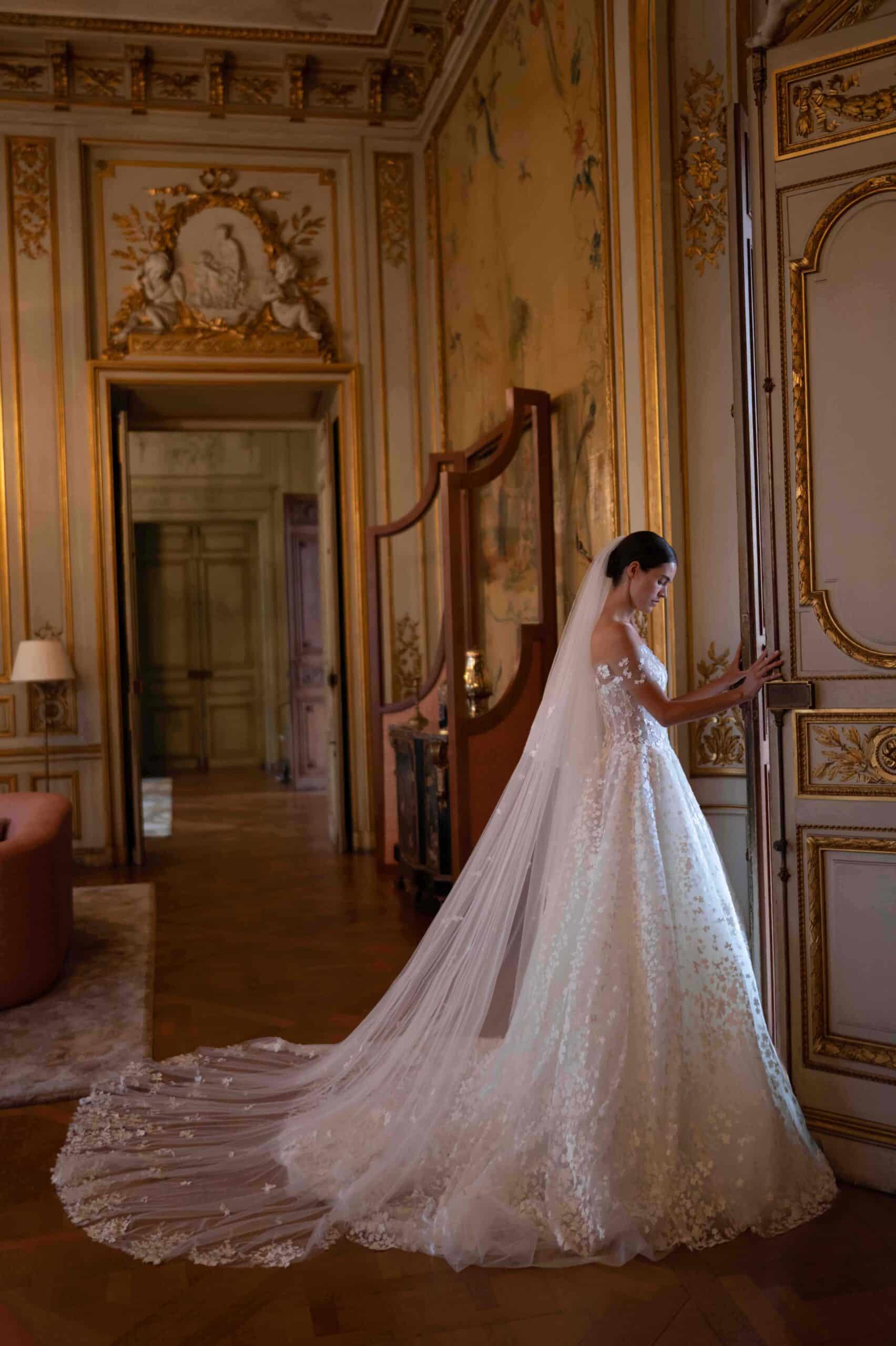 Augusta - LEE PETRA GREBENAU